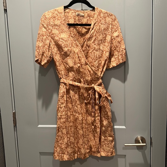 Faherty | Dresses | Euc Fahrety Ashley Linen Wrap Dress | Poshmark